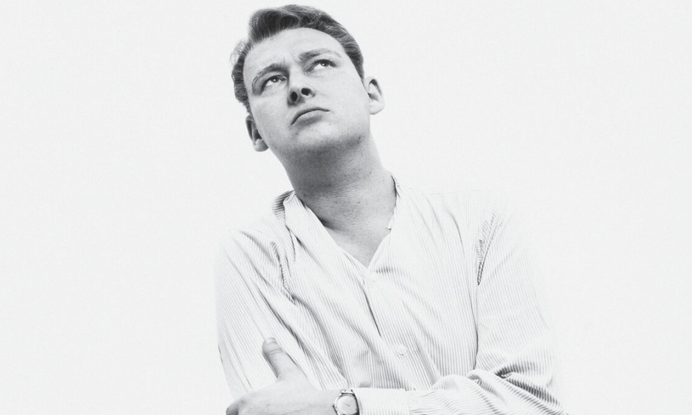 Mike Nichols: A Life Reveals the Vulnerability and Humility of a Legend ...
